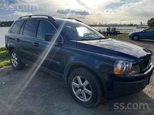 Blue Volvo XC90 2004 in Riga, with an engine capacity of 2.40 L and mileage of 0 thousand km for 2000 €, photo 3 on AUTOMOTO.COM.LV