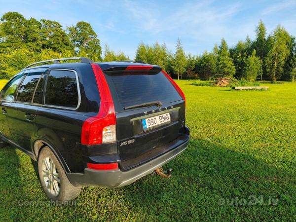 Zils Volvo XC90 2006 Tallina, ar dzinēja tilpumu 2.40 L un nobraukumu 419 tūkst. km par 5800 €, foto 5 vietnē AUTOMOTO.COM.LV