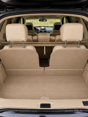 Zils Volvo XC90 2006 Tallina, ar dzinēja tilpumu 2.40 L un nobraukumu 379 tūkst. km par 4990 €, foto 12 vietnē AUTOMOTO.COM.LV