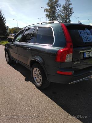 Zils Volvo XC90 2007 Pērnava, ar dzinēja tilpumu 2.40 L un nobraukumu 299 tūkst. km par 6000 €, foto  vietnē AUTOMOTO.COM.LV