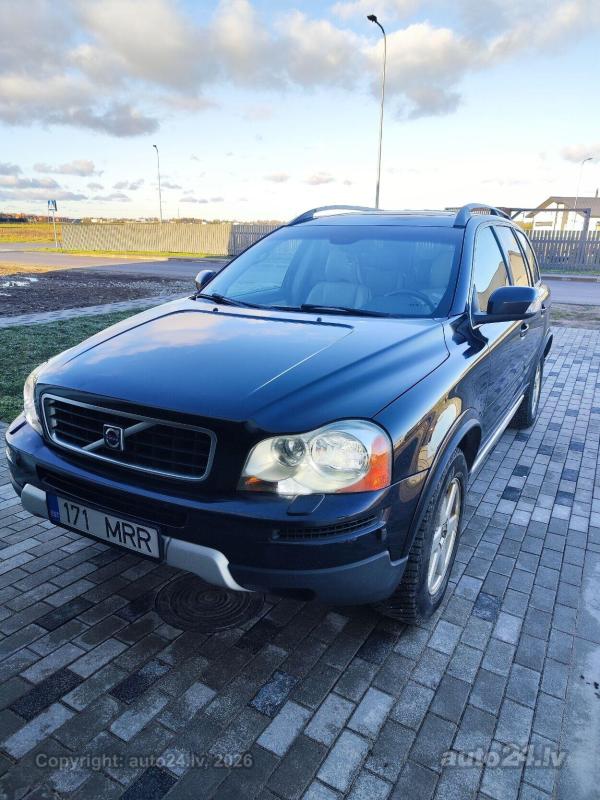 Zils Volvo XC90 2007 Tallina, ar dzinēja tilpumu 2.40 L un nobraukumu 388 tūkst. km par 6300 €, foto 10 vietnē AUTOMOTO.COM.LV