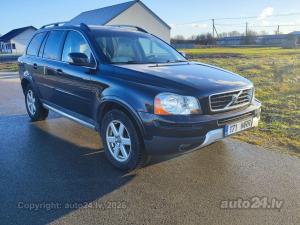 Blue Volvo XC90 2007 in Tallinn, with an engine capacity of 2.40 L and mileage of 388 thousand km for 6300 €, photo 11 on AUTOMOTO.COM.LV