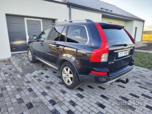 Blue Volvo XC90 2007 in Tallinn, with an engine capacity of 2.40 L and mileage of 388 thousand km for 6300 €, photo 12 on AUTOMOTO.COM.LV