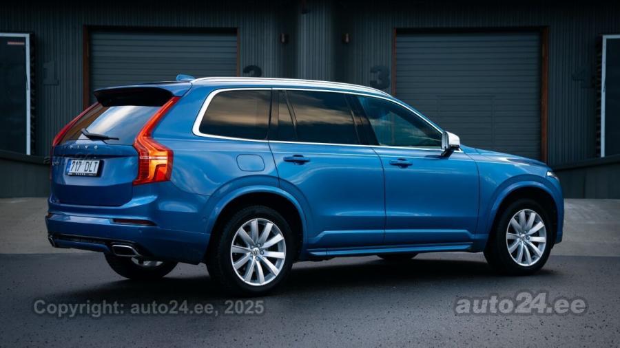 Zils Volvo XC90 2016 Tallina, ar dzinēja tilpumu 2.00 L un nobraukumu 264 tūkst. km par 23900 €, foto 7 vietnē AUTOMOTO.COM.LV