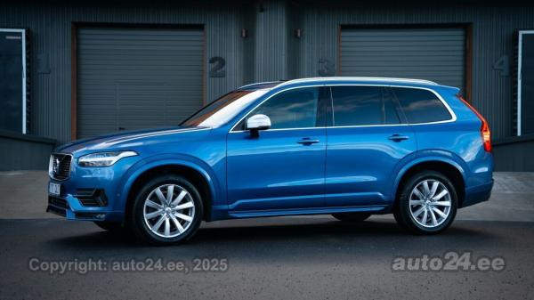 Blue Volvo XC90 2016 in Tallinn, with an engine capacity of 2.00 L and mileage of 264 thousand km for 23900 €, photo 3 on AUTOMOTO.COM.LV