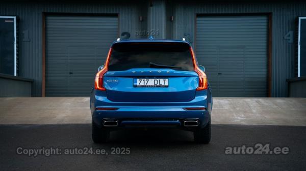 Blue Volvo XC90 2016 in Tallinn, with an engine capacity of 2.00 L and mileage of 264 thousand km for 23900 €, photo 6 on AUTOMOTO.COM.LV