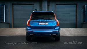Blue Volvo XC90 2016 in Tallinn, with an engine capacity of 2.00 L and mileage of 264 thousand km for 23900 €, photo 6 on AUTOMOTO.COM.LV