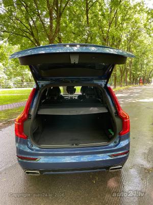 Zils Volvo XC90 2016 Tallina, ar dzinēja tilpumu 2.00 L un nobraukumu 253 tūkst. km par 24500 €, foto 17 vietnē AUTOMOTO.COM.LV