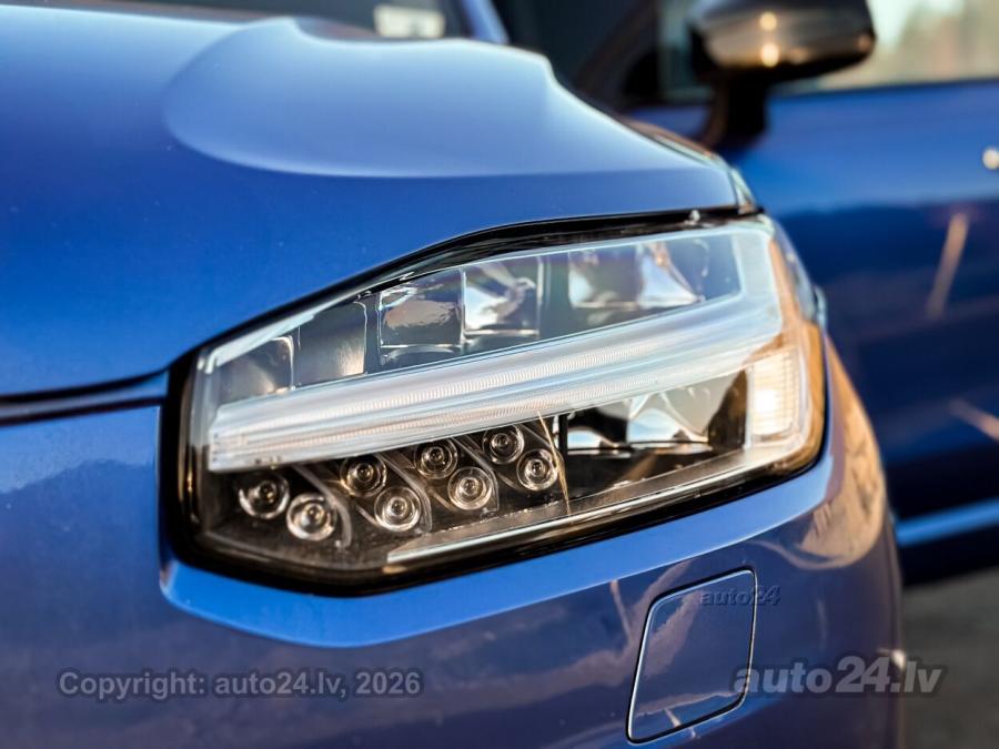 Zils Volvo XC90 2018 Jehvi, ar dzinēja tilpumu 2.00 L un nobraukumu 155 tūkst. km par 33333 €, foto 22 vietnē AUTOMOTO.COM.LV