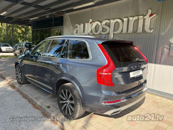Blue Volvo XC90 2020 in Tallinn, with an engine capacity of 2.00 L and mileage of 119 thousand km for 35990 €, photo 4 on AUTOMOTO.COM.LV