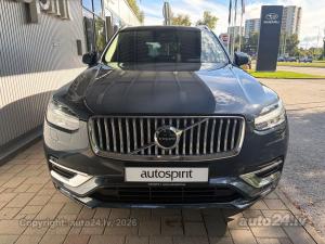 Blue Volvo XC90 2020 in Tallinn, with an engine capacity of 2.00 L and mileage of 119 thousand km for 35990 €, photo 5 on AUTOMOTO.COM.LV