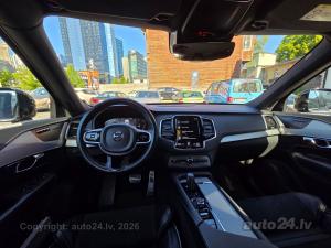 Zils Volvo XC90 2021 Tallina, ar dzinēja tilpumu 2.00 L un nobraukumu 103 tūkst. km par 39900 €, foto 12 vietnē AUTOMOTO.COM.LV