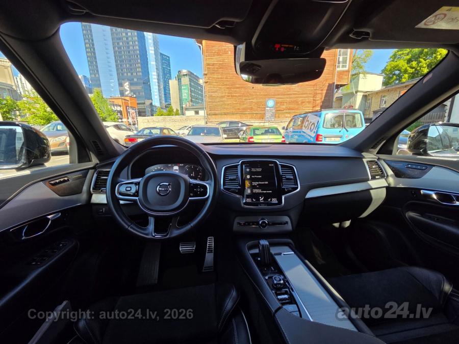 Zils Volvo XC90 2021 Tallina, ar dzinēja tilpumu 2.00 L un nobraukumu 103 tūkst. km par 39900 €, foto 12 vietnē AUTOMOTO.COM.LV