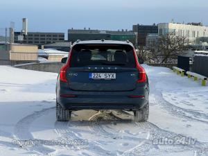 Zils Volvo XC90 2023 Tallina, ar dzinēja tilpumu 2.00 L un nobraukumu 21 tūkst. km par 58900 €, foto 5 vietnē AUTOMOTO.COM.LV