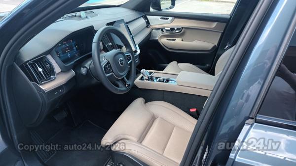 Синий Вольво ХС90 2026 в Пярну, объемом двигателя 2.00 л и пробегом 5 тыс. км за 78990 €, фото 6 на AUTOMOTO.COM.LV