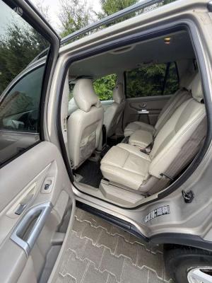 Brown Volvo XC90 2003 in Kaunas, with an engine capacity of 2.52 L and mileage of 336 thousand km for 4400 €, photo 5 on AUTOMOTO.COM.LV