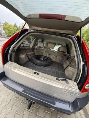 Brown Volvo XC90 2003 in Kaunas, with an engine capacity of 2.52 L and mileage of 336 thousand km for 4400 €, photo 7 on AUTOMOTO.COM.LV
