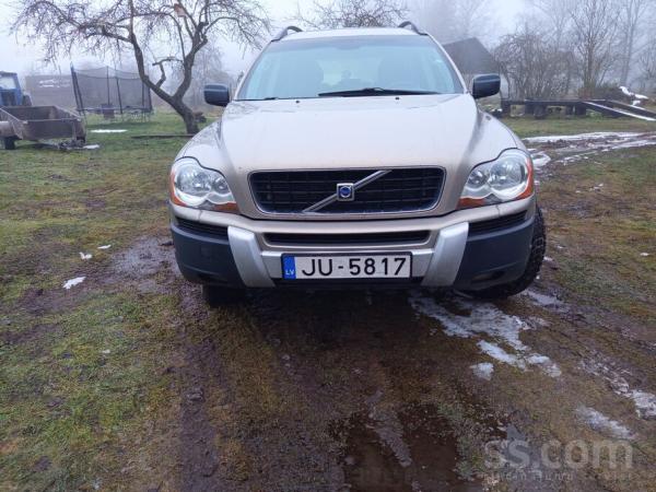 Brūns Volvo XC90 2004 Ludza, ar dzinēja tilpumu 2.40 L un nobraukumu 492 tūkst. km par 3400 €, foto 1 vietnē AUTOMOTO.COM.LV