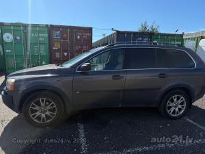 Brown Volvo XC90 2004 in Tallinn, with an engine capacity of 2.40 L and mileage of 0 thousand km for 3200 €, photo 3 on AUTOMOTO.COM.LV