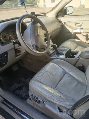 Brūns Volvo XC90 2004 Rīga, ar dzinēja tilpumu 2.40 L un nobraukumu 440 tūkst. km par 5200 €, foto 8 vietnē AUTOMOTO.COM.LV