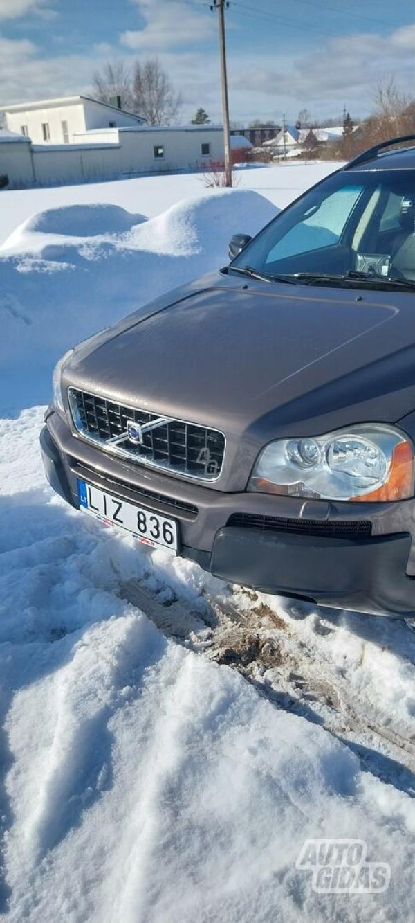 Brown Volvo XC90 2005 in Palanga, with an engine capacity of 2.40 L and mileage of 310 thousand km for 4500 €, photo 1 on AUTOMOTO.COM.LV