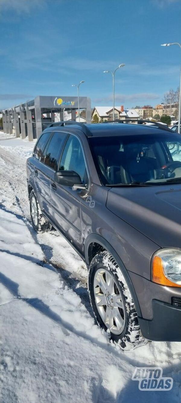 Brūns Volvo XC90 2005 Palanga, ar dzinēja tilpumu 2.40 L un nobraukumu 310 tūkst. km par 4500 €, foto 3 vietnē AUTOMOTO.COM.LV