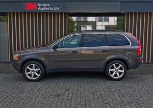 Brown Volvo XC90 2005 in Riga, with an engine capacity of 2.40 L and mileage of 314 thousand km for 5390 €, photo 6 on AUTOMOTO.COM.LV
