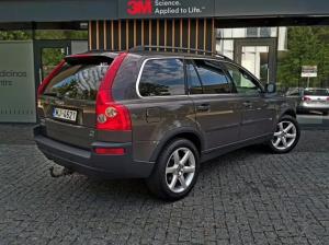 Brown Volvo XC90 2005 in Riga, with an engine capacity of 2.40 L and mileage of 314 thousand km for 5390 €, photo 10 on AUTOMOTO.COM.LV