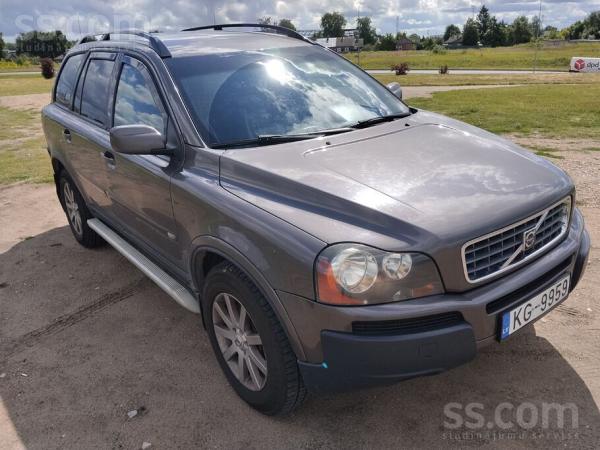 Brūns Volvo XC90 2005 Daugavpils, ar dzinēja tilpumu 2.40 L un nobraukumu 329 tūkst. km par 3100 €, foto 2 vietnē AUTOMOTO.COM.LV