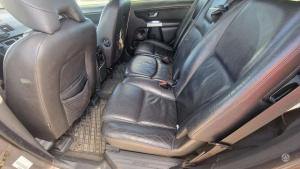 Brown Volvo XC90 2005 in Taurage, with an engine capacity of 2.40 L and mileage of 289 thousand km for 3800 €, photo 13 on AUTOMOTO.COM.LV