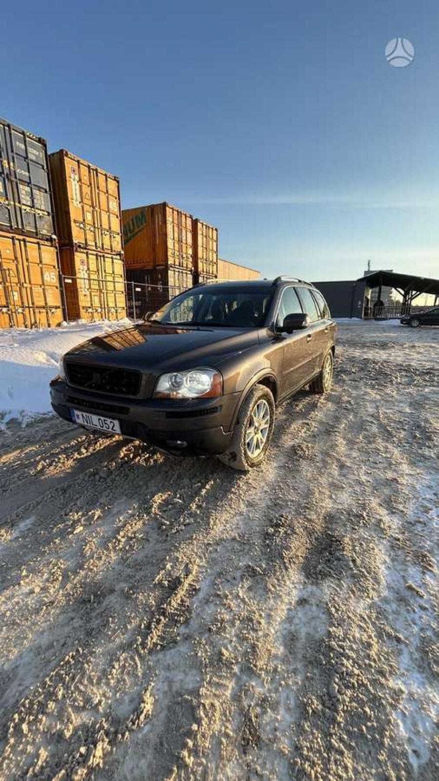 Brown Volvo XC90 2006 in Vilnius, with an engine capacity of 2.40 L and mileage of 331 thousand km for 6000 €, photo 10 on AUTOMOTO.COM.LV