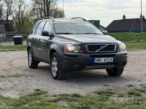 Brūns Volvo XC90 2006 Daugavpils, ar dzinēja tilpumu 2.40 L un nobraukumu 241 tūkst. km par 5100 €, foto 3 vietnē AUTOMOTO.COM.LV
