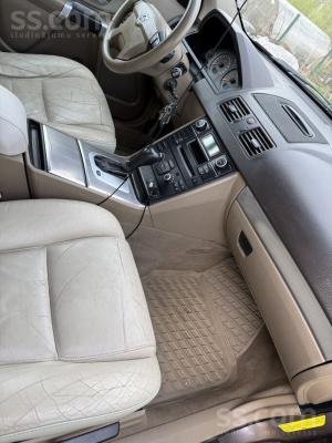 Brūns Volvo XC90 2006 Daugavpils, ar dzinēja tilpumu 2.40 L un nobraukumu 241 tūkst. km par 5100 €, foto 7 vietnē AUTOMOTO.COM.LV