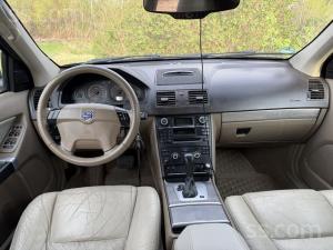 Brūns Volvo XC90 2006 Daugavpils, ar dzinēja tilpumu 2.40 L un nobraukumu 241 tūkst. km par 5100 €, foto 8 vietnē AUTOMOTO.COM.LV