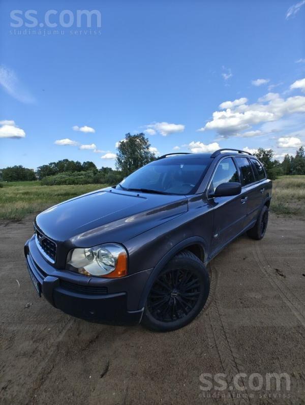 Brown Volvo XC90 2006 in Riga, with an engine capacity of 2.50 L and mileage of 250 thousand km for 3500 €, photo 6 on AUTOMOTO.COM.LV