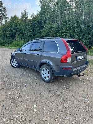 Brūns Volvo XC90 2006 Gulbene, ar dzinēja tilpumu 2.40 L un nobraukumu 448 tūkst. km par 3000 €, foto 8 vietnē AUTOMOTO.COM.LV