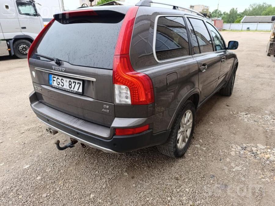Brūns Volvo XC90 2007 Viļņa, ar dzinēja tilpumu 2.40 L un nobraukumu 296 tūkst. km par 7500 €, foto 1 vietnē AUTOMOTO.COM.LV