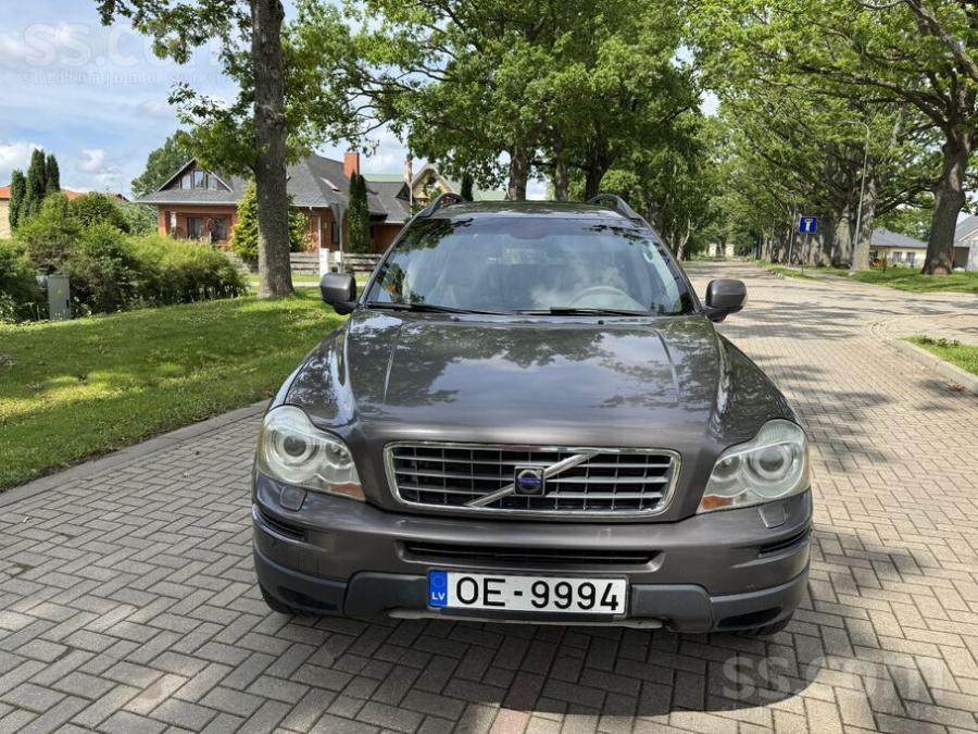 Brūns Volvo XC90 2007 Valmiera, ar dzinēja tilpumu 2.40 L un nobraukumu 360 tūkst. km par 4900 €, foto 3 vietnē AUTOMOTO.COM.LV