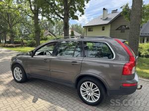 Brūns Volvo XC90 2007 Valmiera, ar dzinēja tilpumu 2.40 L un nobraukumu 360 tūkst. km par 4900 €, foto 9 vietnē AUTOMOTO.COM.LV