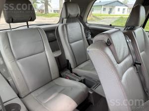 Brūns Volvo XC90 2007 Valmiera, ar dzinēja tilpumu 2.40 L un nobraukumu 360 tūkst. km par 4900 €, foto 18 vietnē AUTOMOTO.COM.LV