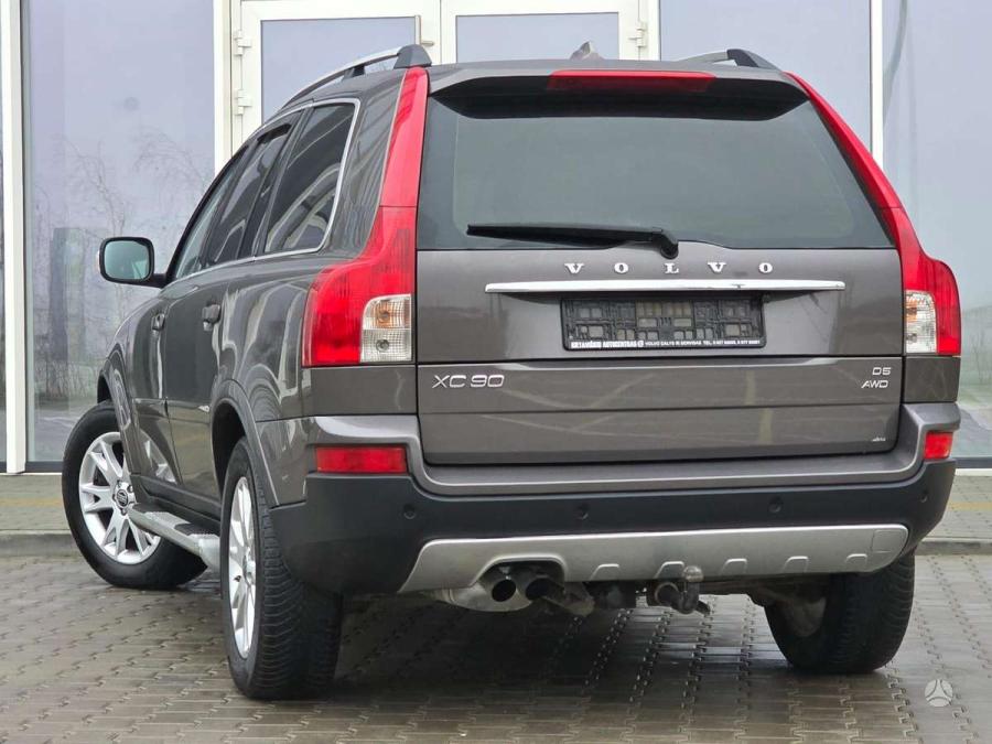 Brūns Volvo XC90 2007 Viļņa, ar dzinēja tilpumu 2.40 L un nobraukumu 417 tūkst. km par 7850 €, foto 6 vietnē AUTOMOTO.COM.LV