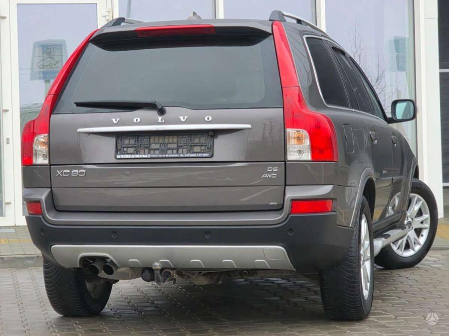 Brūns Volvo XC90 2007 Viļņa, ar dzinēja tilpumu 2.40 L un nobraukumu 417 tūkst. km par 7850 €, foto 8 vietnē AUTOMOTO.COM.LV