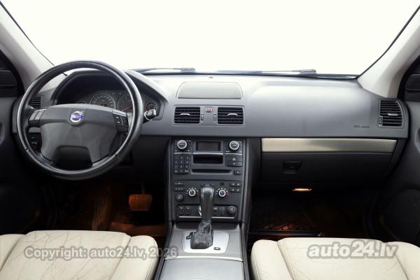 Brūns Volvo XC90 2007 Tallina, ar dzinēja tilpumu 3.20 L un nobraukumu 295 tūkst. km par 3199 €, foto 5 vietnē AUTOMOTO.COM.LV