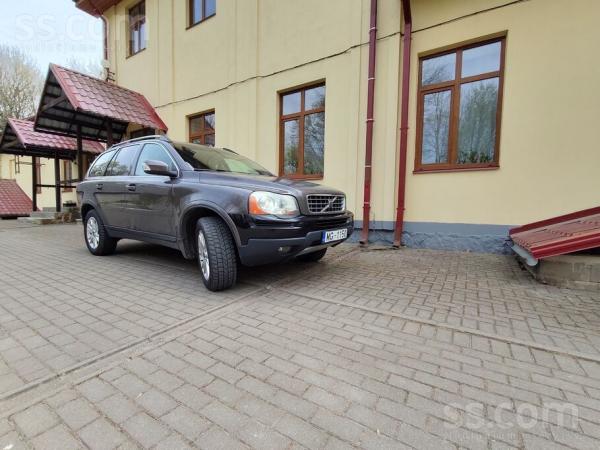 Brown Volvo XC90 2007 in Saldus, with an engine capacity of 2.40 L and mileage of 315 thousand km for 4350 €, photo 5 on AUTOMOTO.COM.LV