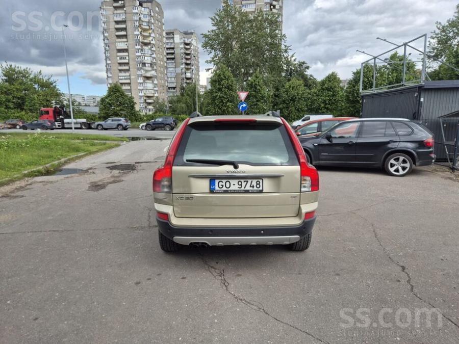Brūns Volvo XC90 2007 Rīga, ar dzinēja tilpumu 3.20 L un nobraukumu 280 tūkst. km par 3490 €, foto 8 vietnē AUTOMOTO.COM.LV