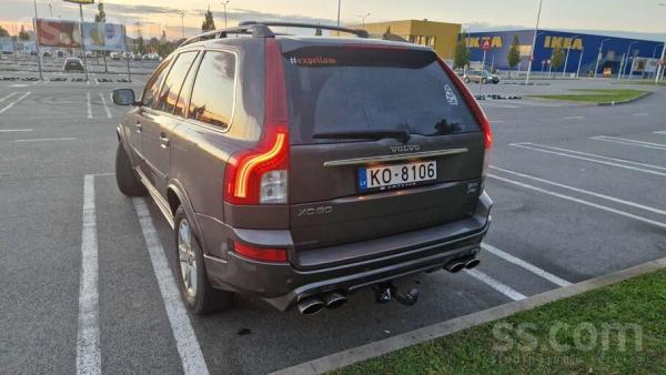 Brūns Volvo XC90 2007 Rīga, ar dzinēja tilpumu 2.40 L un nobraukumu 370 tūkst. km par 7400 €, foto 5 vietnē AUTOMOTO.COM.LV