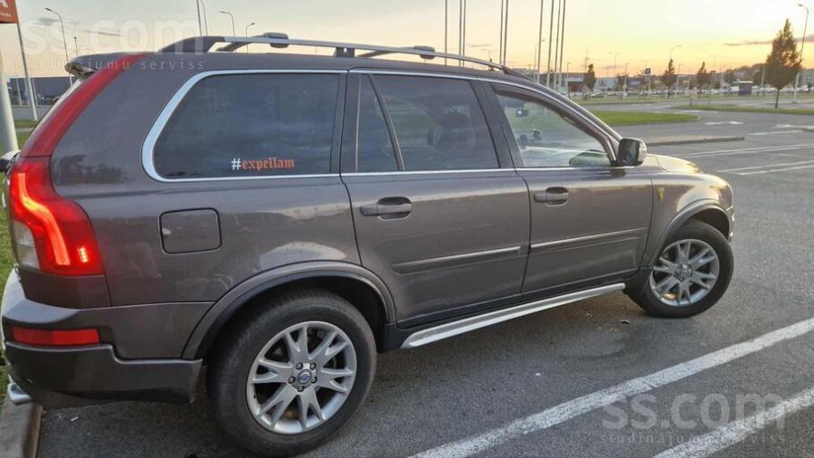 Brūns Volvo XC90 2007 Rīga, ar dzinēja tilpumu 2.40 L un nobraukumu 370 tūkst. km par 7400 €, foto 7 vietnē AUTOMOTO.COM.LV