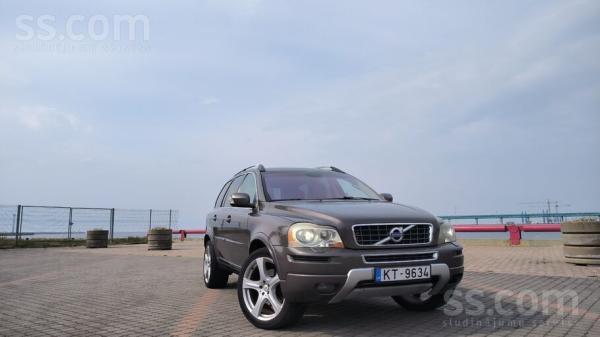 Brown Volvo XC90 2007 in Ventspils, with an engine capacity of 2.40 L and mileage of 350 thousand km for 5300 €, photo 2 on AUTOMOTO.COM.LV