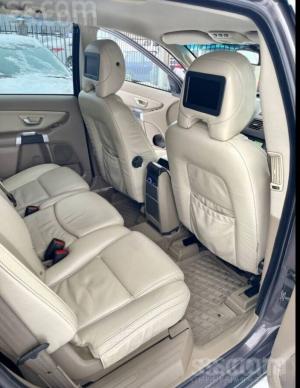 Brown Volvo XC90 2007 in Ventspils, with an engine capacity of 2.40 L and mileage of 350 thousand km for 5300 €, photo 7 on AUTOMOTO.COM.LV