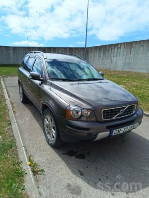 Brūns Volvo XC90 2007 Liepāja, ar dzinēja tilpumu 2.40 L un nobraukumu 308 tūkst. km par 5000 €, foto  vietnē AUTOMOTO.COM.LV